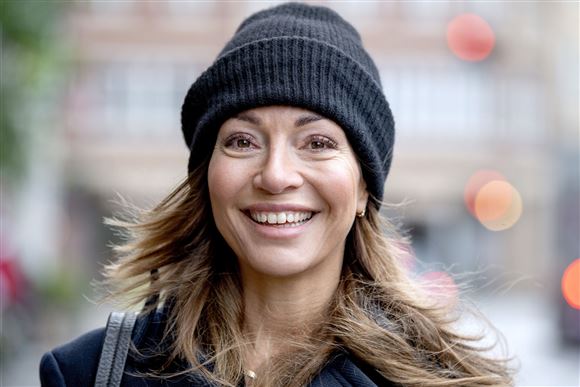 Krimi-dronning gift igen - Avisen.dk