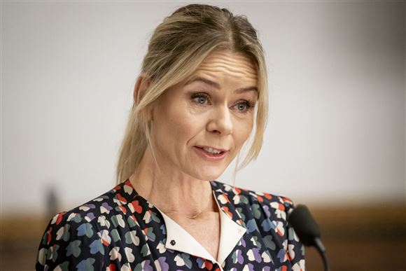 Anne er glad: Scorer nyt job - Avisen.dk
