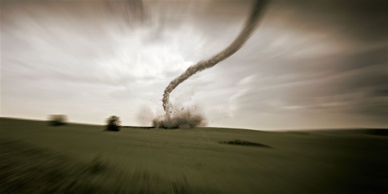 Storme og tornadoer hærger USA hvor mindst syv er omkommet - Avisen.dk